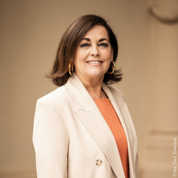 Jacobine Geel Gemist